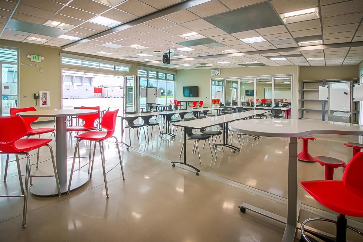 5 Key Elements of 21st Century Classroom Design | NanaWall