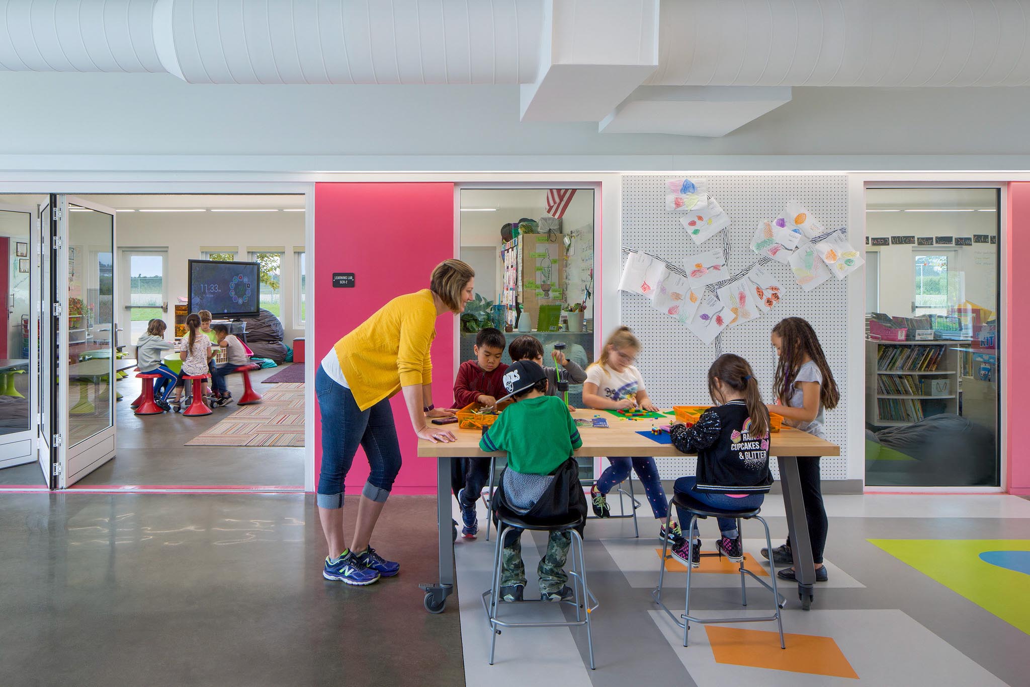 5 Key Elements of 21st Century Classroom Design | NanaWall