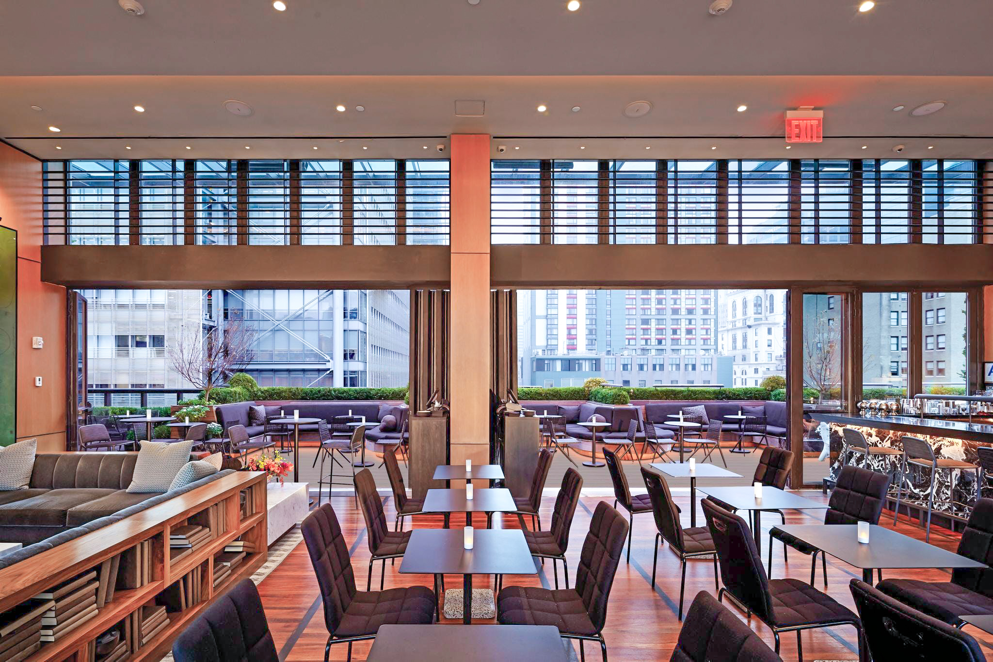Commercial Glass Walls: 7 Post-Covid Design Solutions for Hotels | NanaWall